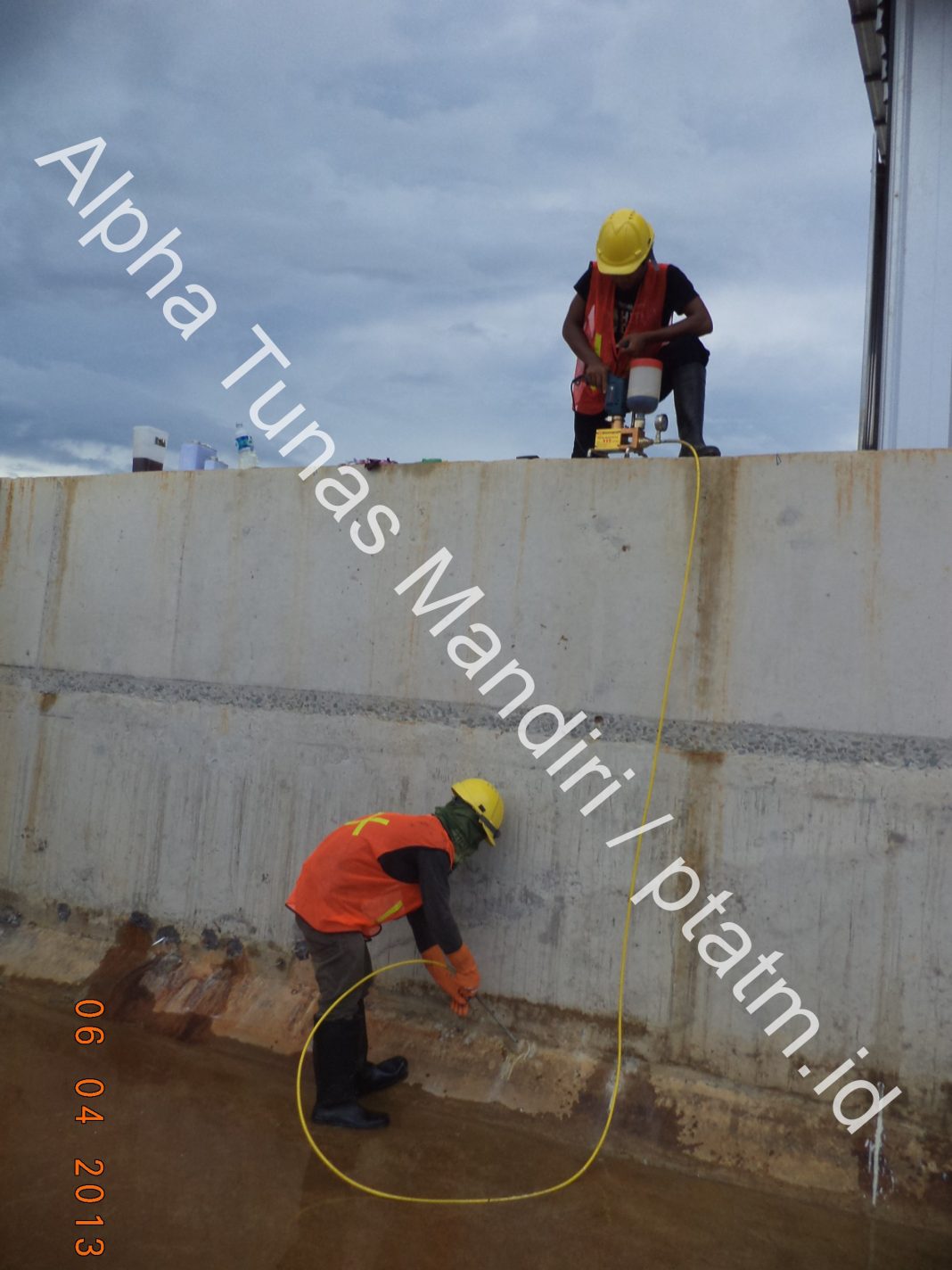 Injeksi Beton Bocor dan Injeksi Polyurethane - aplikator.ID